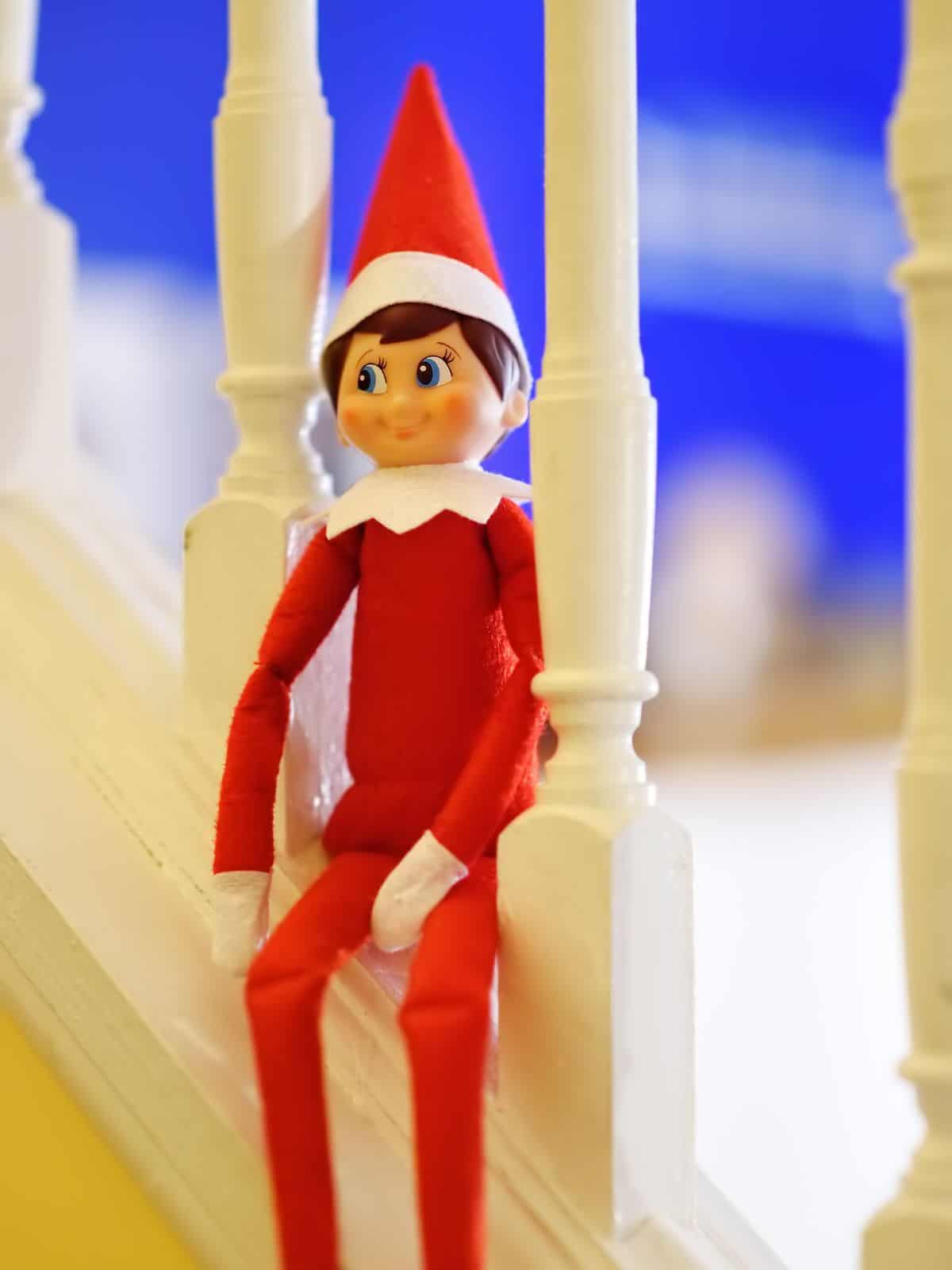 LAZY Quick Elf On The Shelf Ideas - lavenderandoil.com